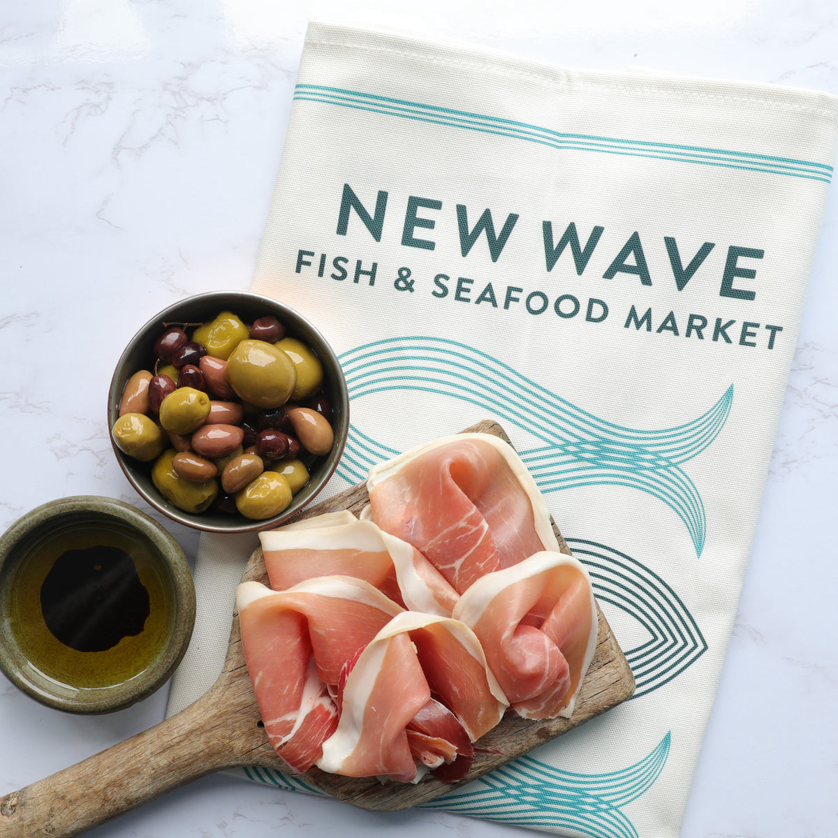 Deli & Accessories – New Wave Fish and Seafood Market